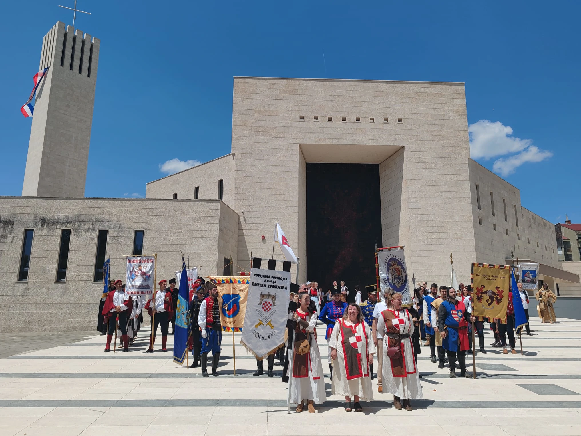 HRT: 950. Jahrestag der Krönung von König Zvonimir und 1100 Jahre seit ...