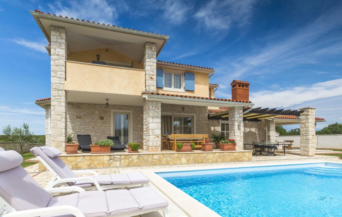 HRT: Tax office data reveals real estate tax rates by location