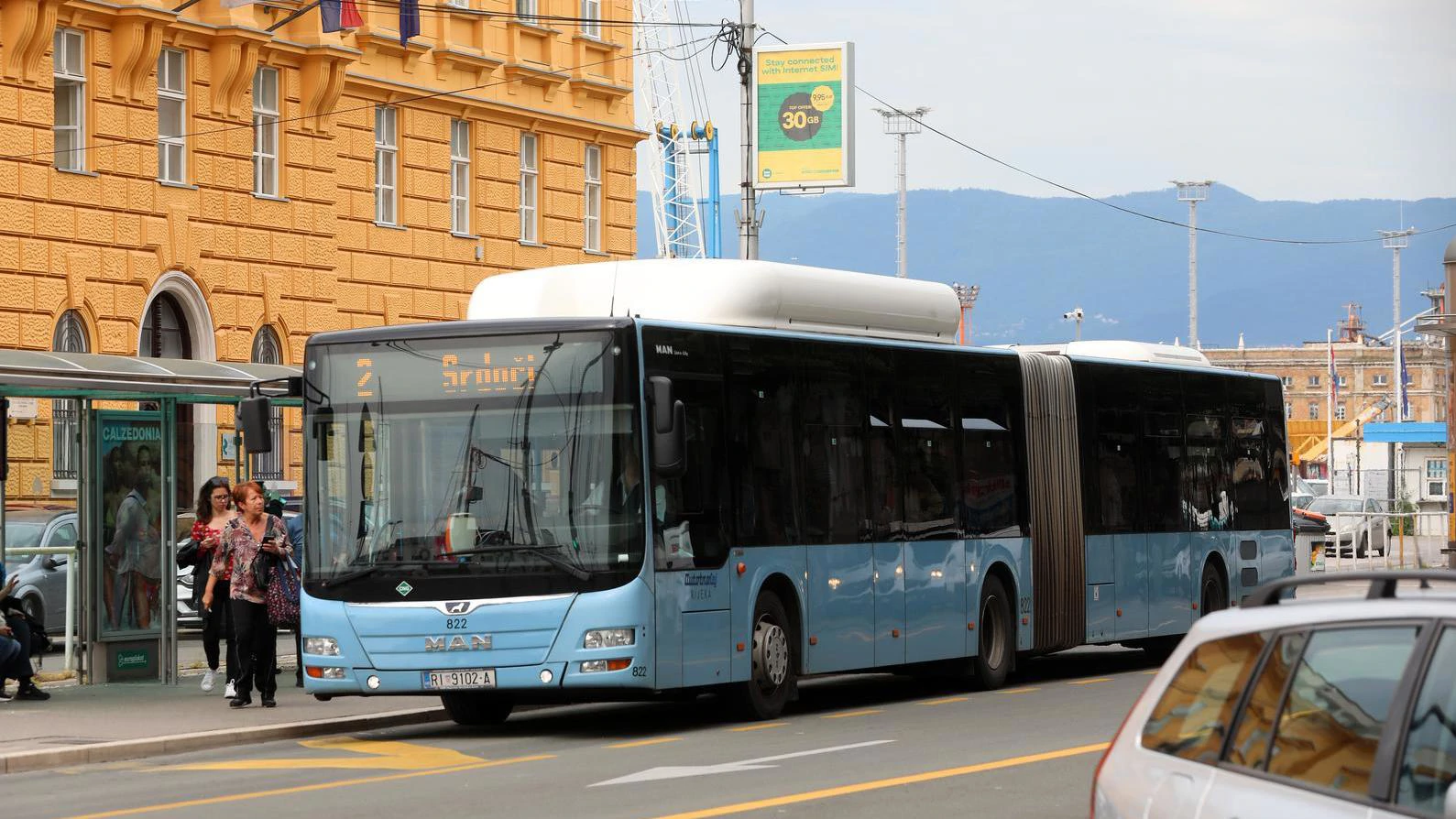 Rinčić uvodi besplatan prijevoz za starije od 65 i najavljuje reforme u Rijeci - HRT