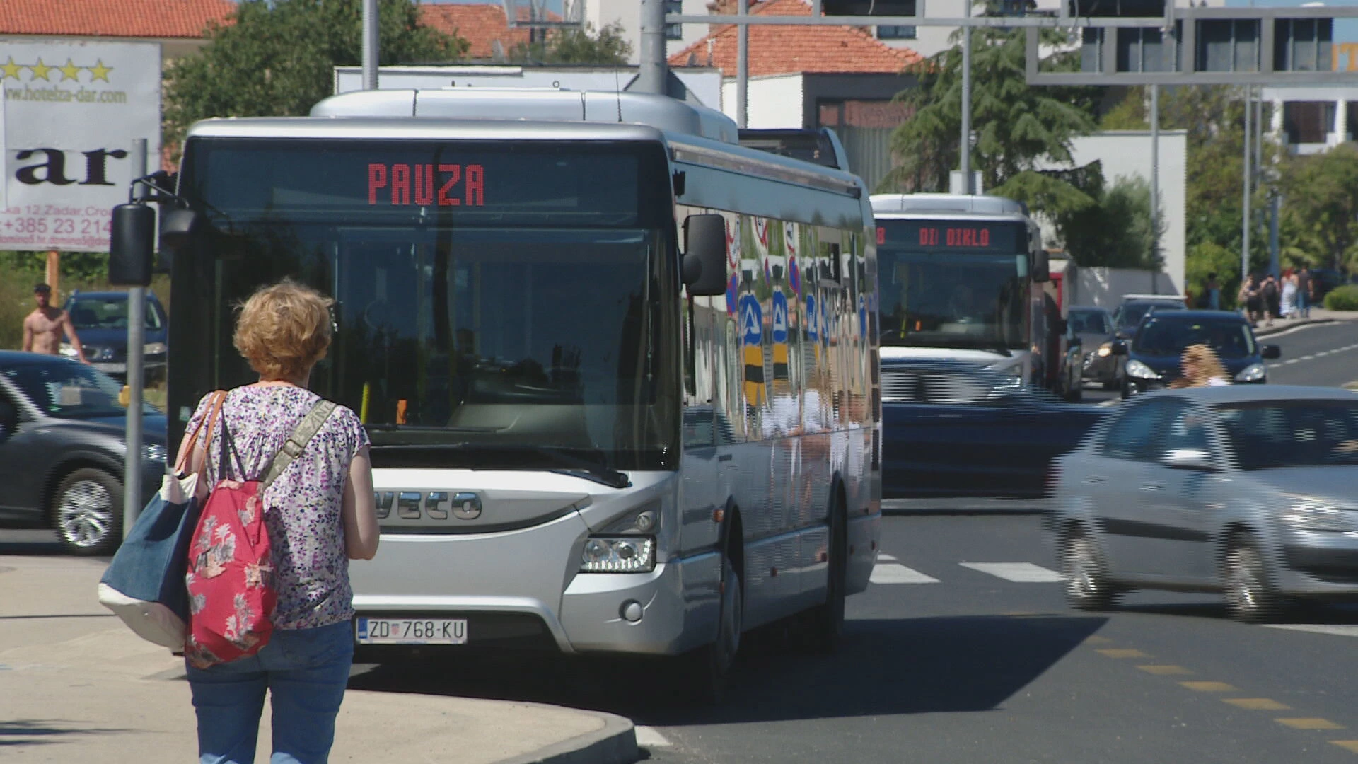 Tisuće zadarskih umirovljenika izgubilo pravo na besplatan gradski prijevoz - HRT