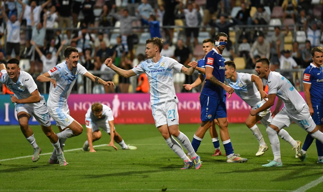Rijeka s dva gola u nadoknadi pobijedila Slaven Belupo - HRT