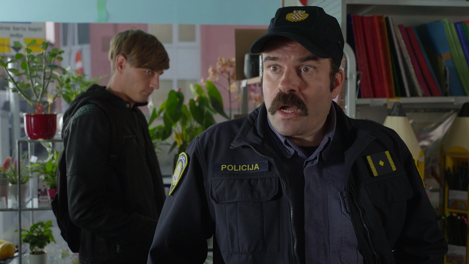 Oblak u službi zakona - HRT