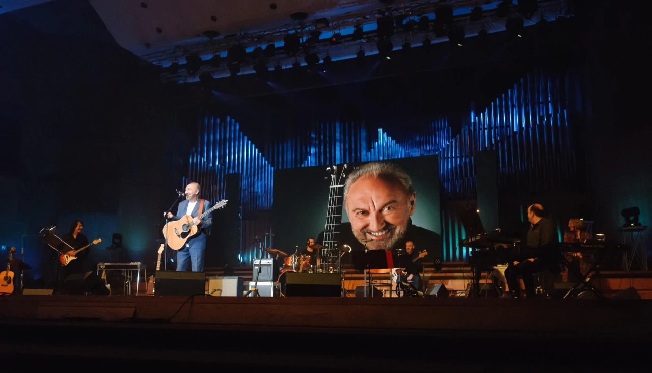 Vladimir Kočiš Zec - Pjevam i živim, 2018. - HRT