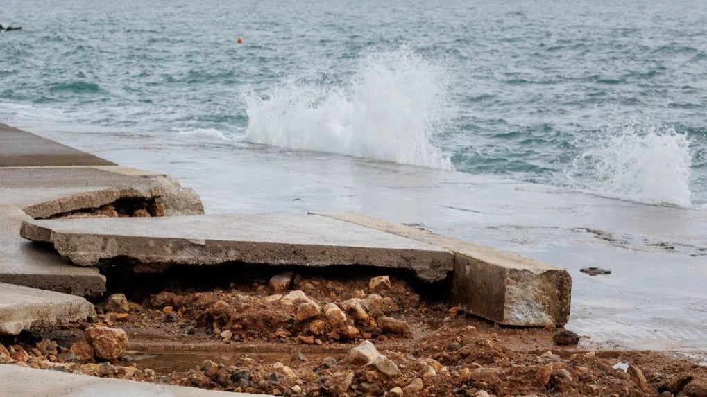 Na Kvarneru se zbrajaju štete nakon naleta juga i velikih valova - HRT
