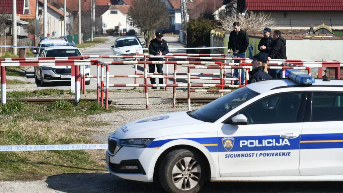 Tri osobe poginule u naletima vlakova - HRT