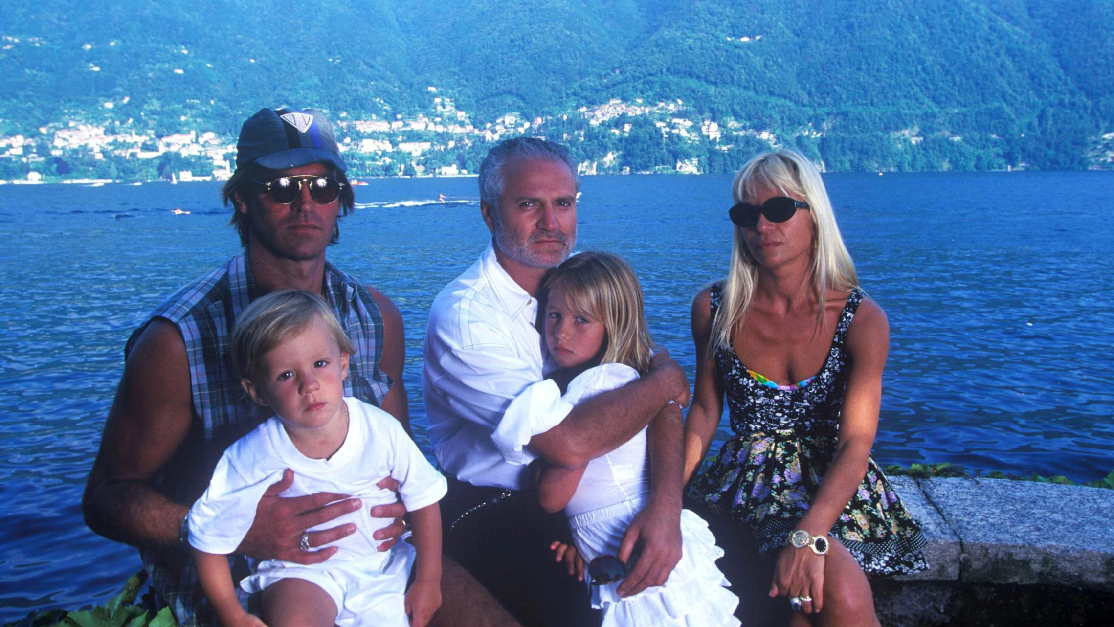 Versace: Obiteljske veze - HRT