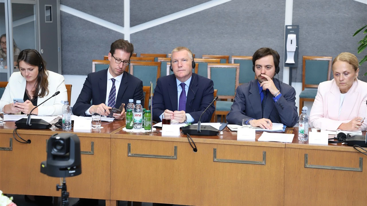 Europski povjerenik o Hrvatskoj: Izvješće stiže već u srpnju - HRT