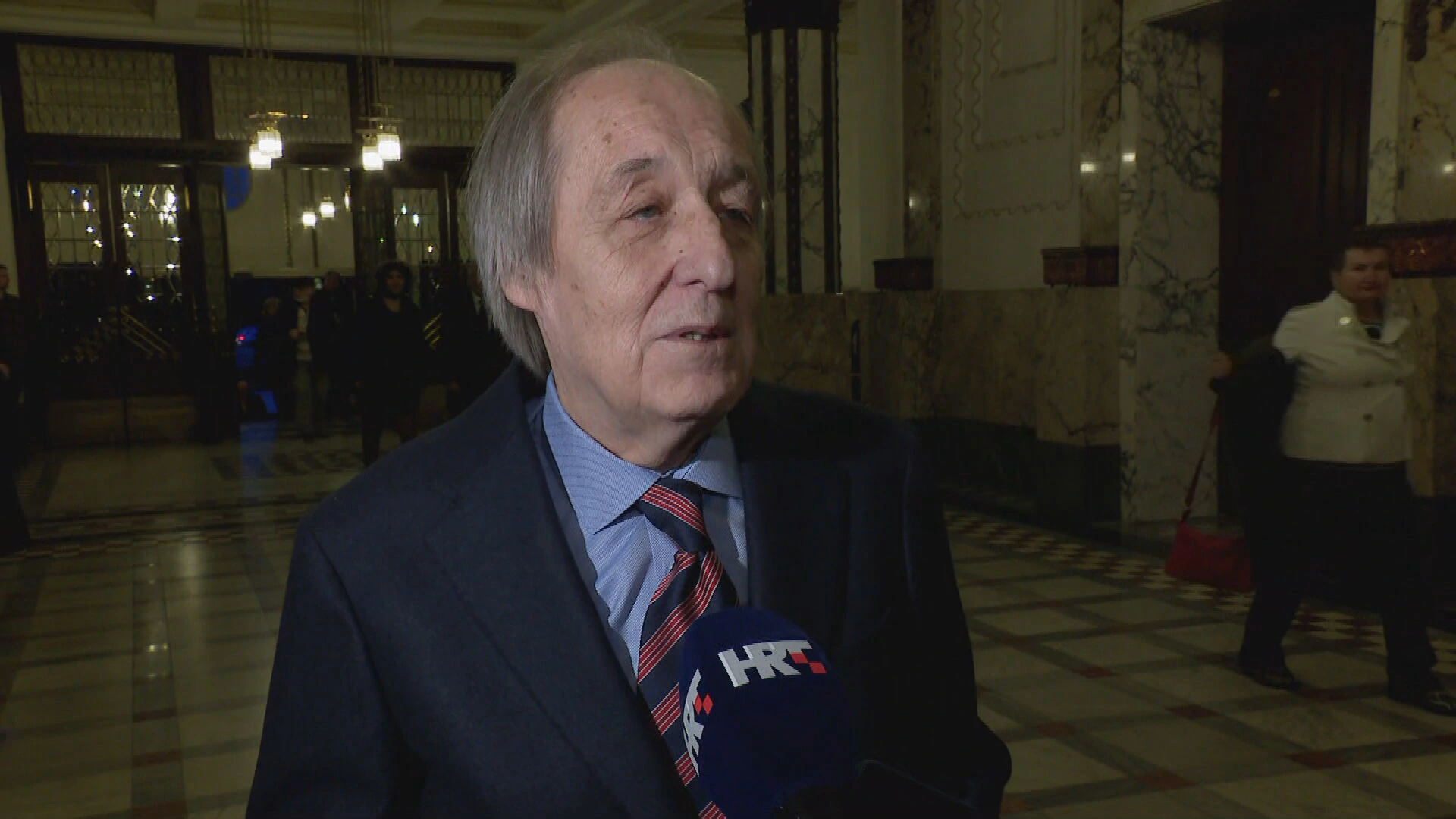 Predstavljena biografija Furija Radina - Lo guiro, prisežem - HRT