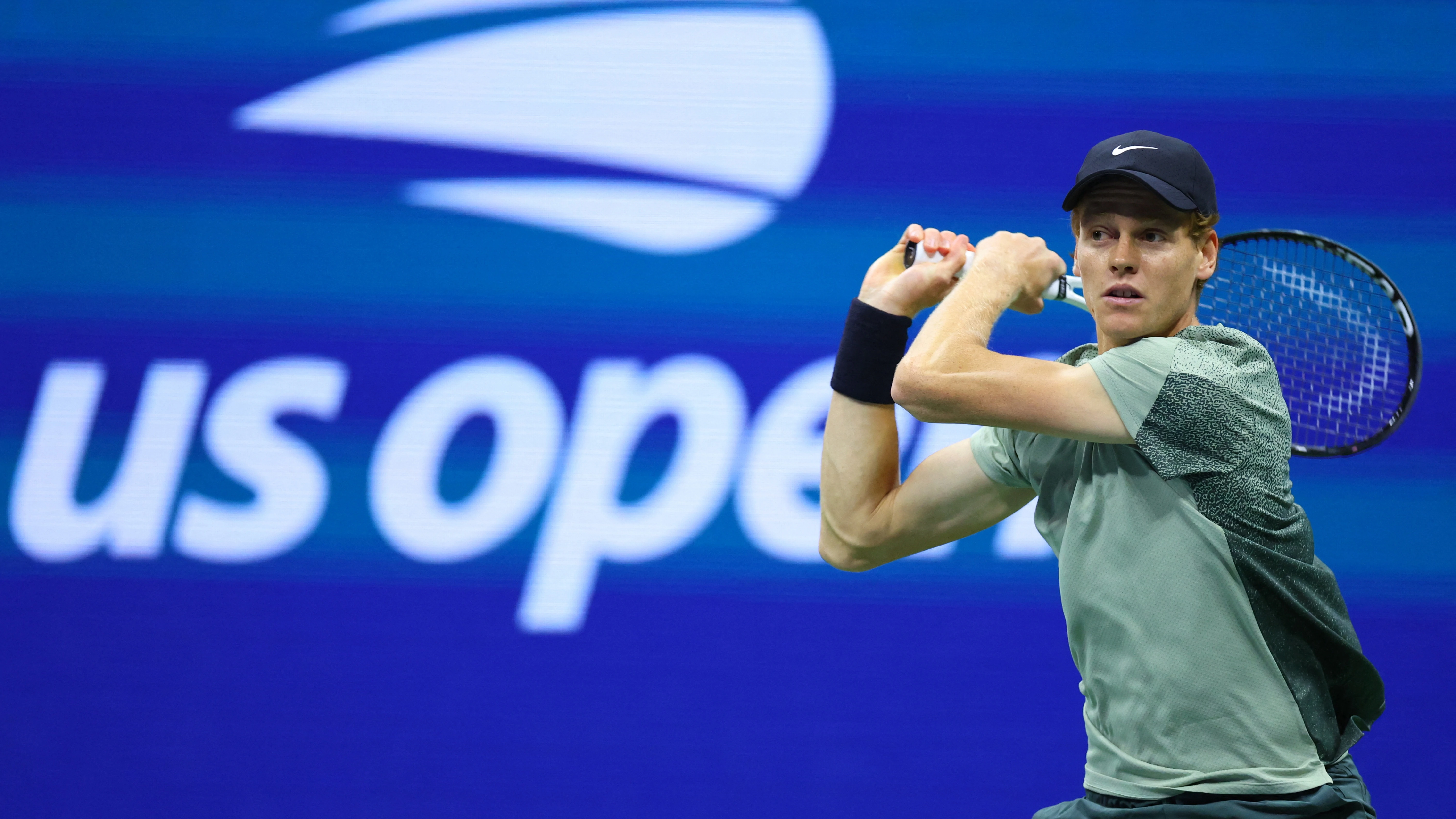 Federer o Sinnerovom slučaju: To je pitanje na koje se treba odgovoriti ... Federer o Sinnerovom slučaju: To je pitanje na koje se treba odgovoriti ...