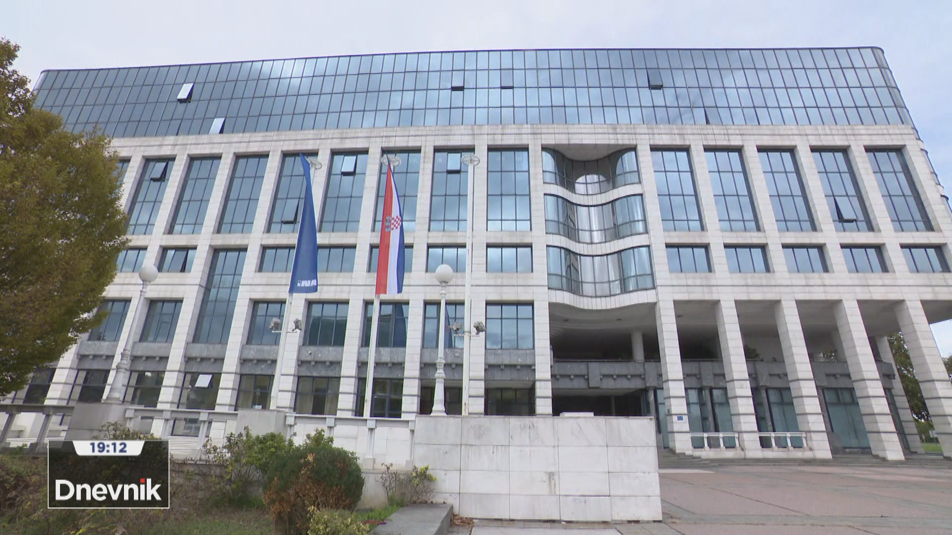 Uhićenima u novom kraku plinske afere u Ini određen istražni zatvor - HRT