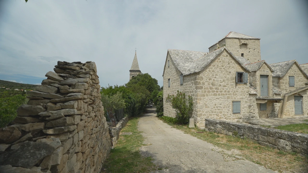 Škrip na Braču otkriva sve više turista, glavna atrakcija Muzej uja - HRT