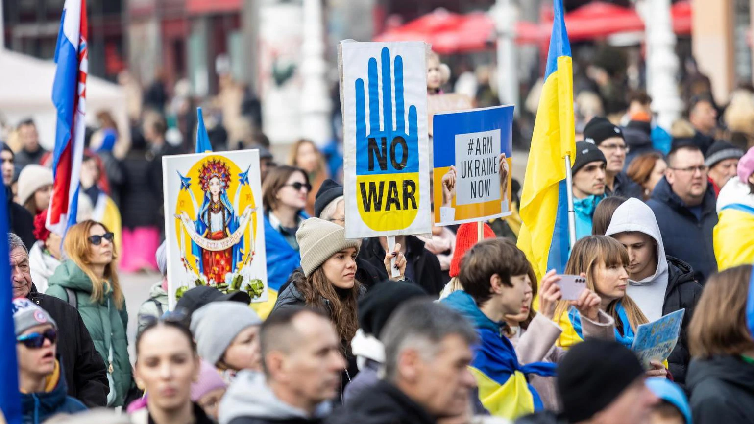 HRT: TV NOTICIAS 23/02/2025