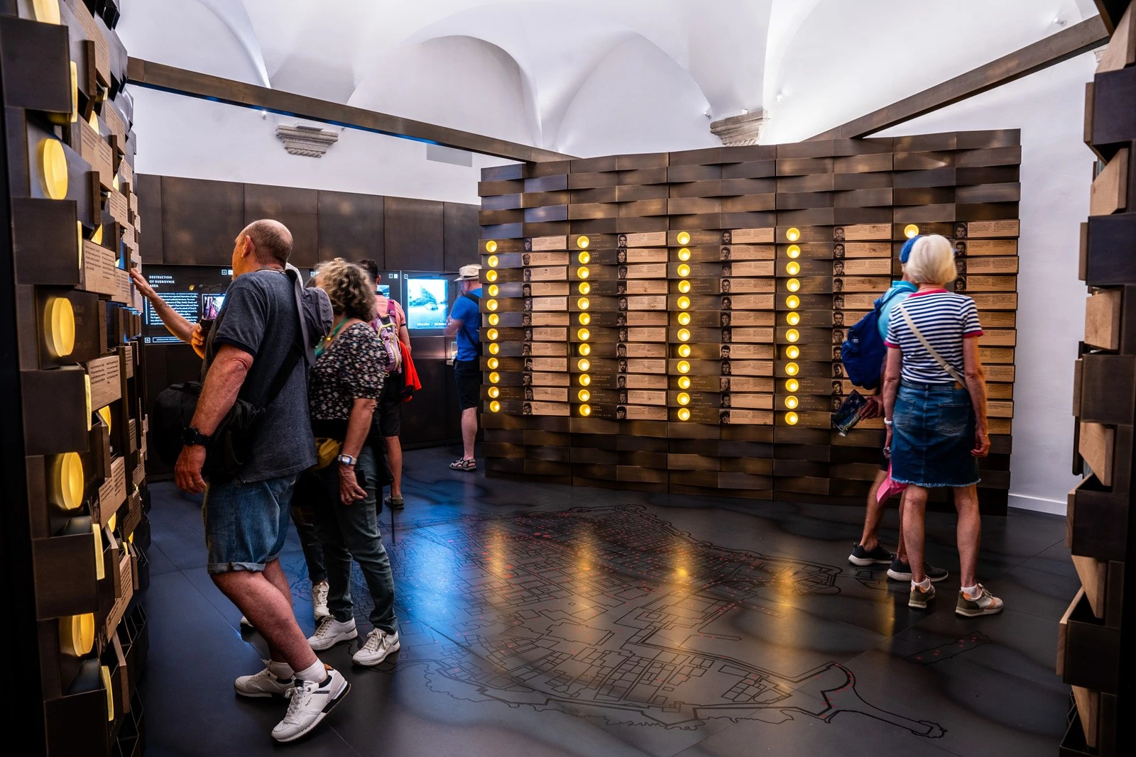 Veliki interes posjetitelja za Spomen sobu poginulih dubrovačkih ...