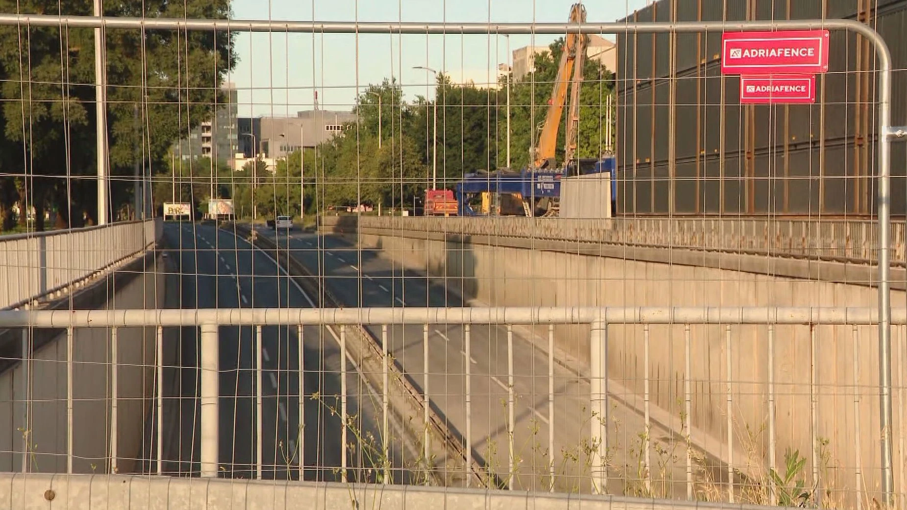 Novi kaos kod Vjesnika: Zbog pokvarenog bagera Slavonska ostaje ...