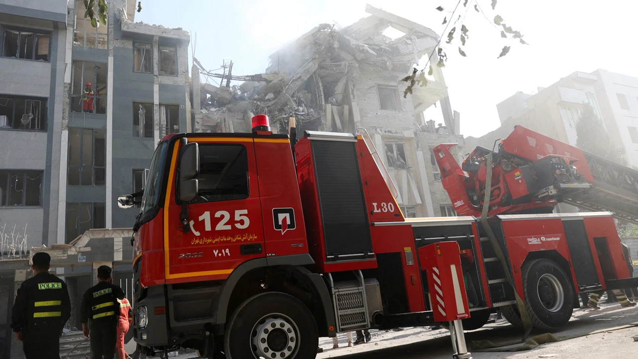 Izrael izveo novi val napada na Iran, Teheran odgovorio - HRT