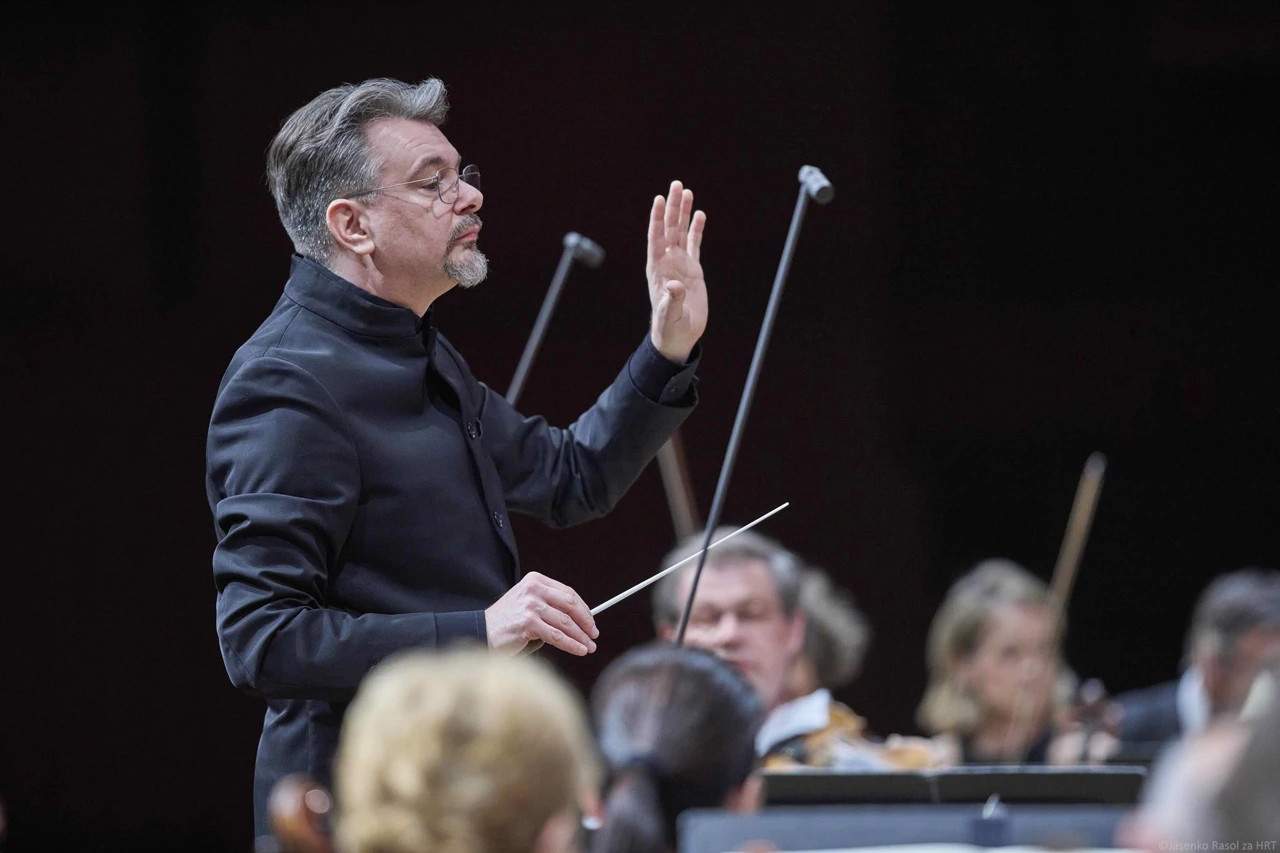 Neraskidive veze za moćnu izvedbu - HRT