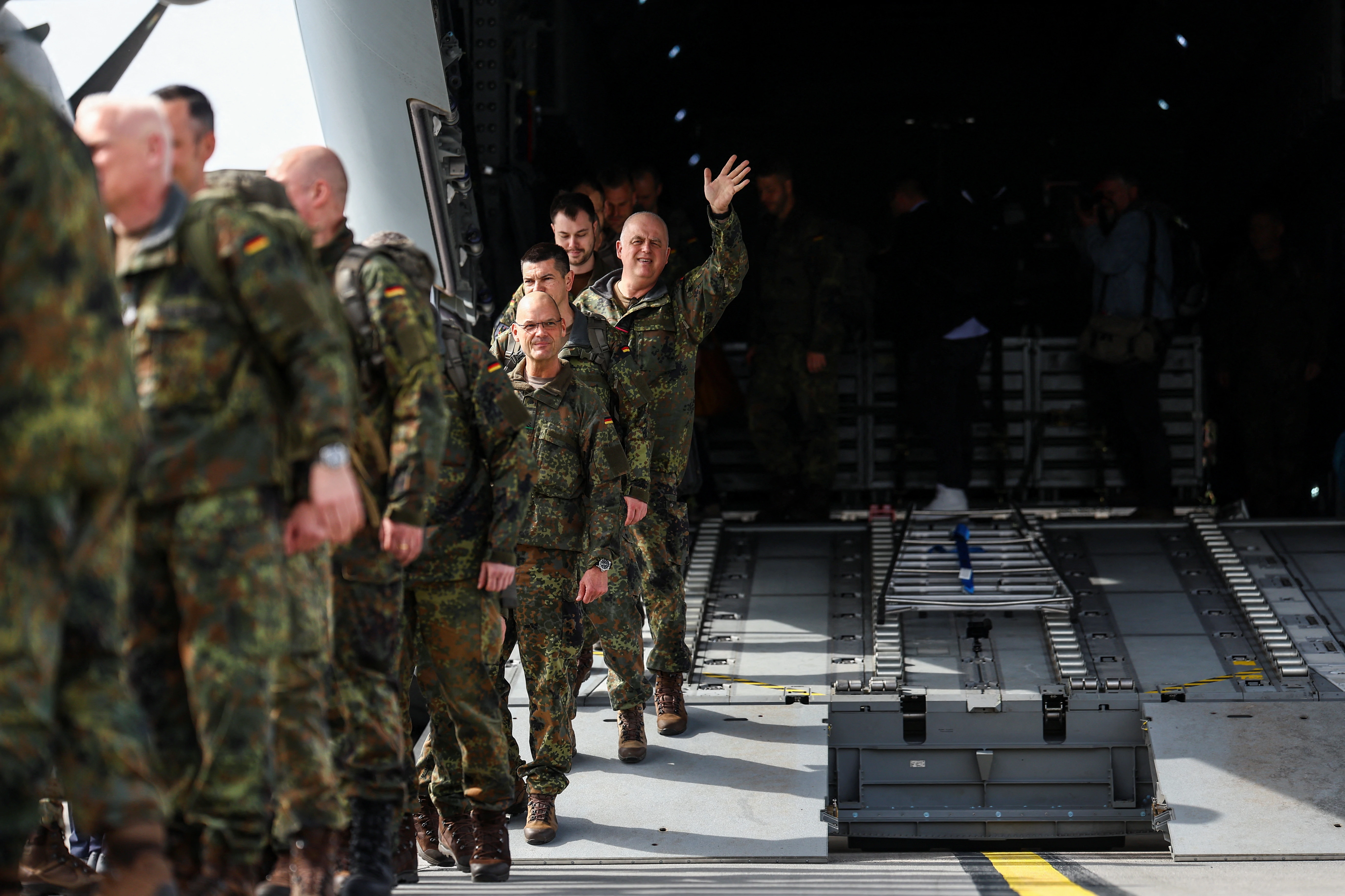 Prvi njemački vojnici stižu u Litvu na trajni raspored - HRT