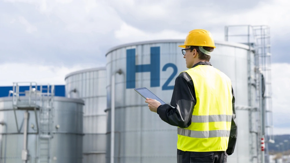 EK odobrio 2,4 mlrd. eura državnih ulaganja u vodik i proizvodnju ...