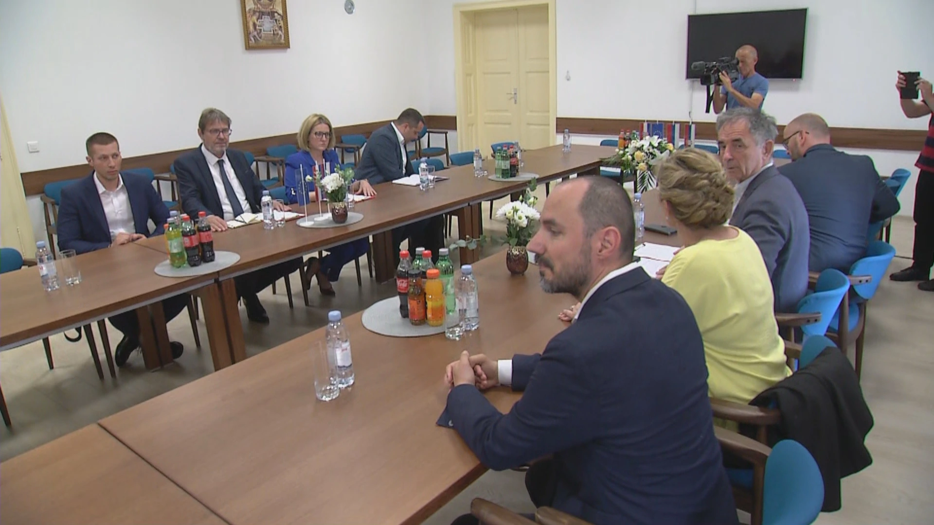 Suradnja hrvatske zajednice u Srbiji i srpske zajednice u Hrvatskoj - HRT