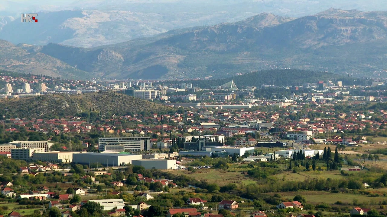 Obilježava se godišnjica masakra na Cetinju - HRT