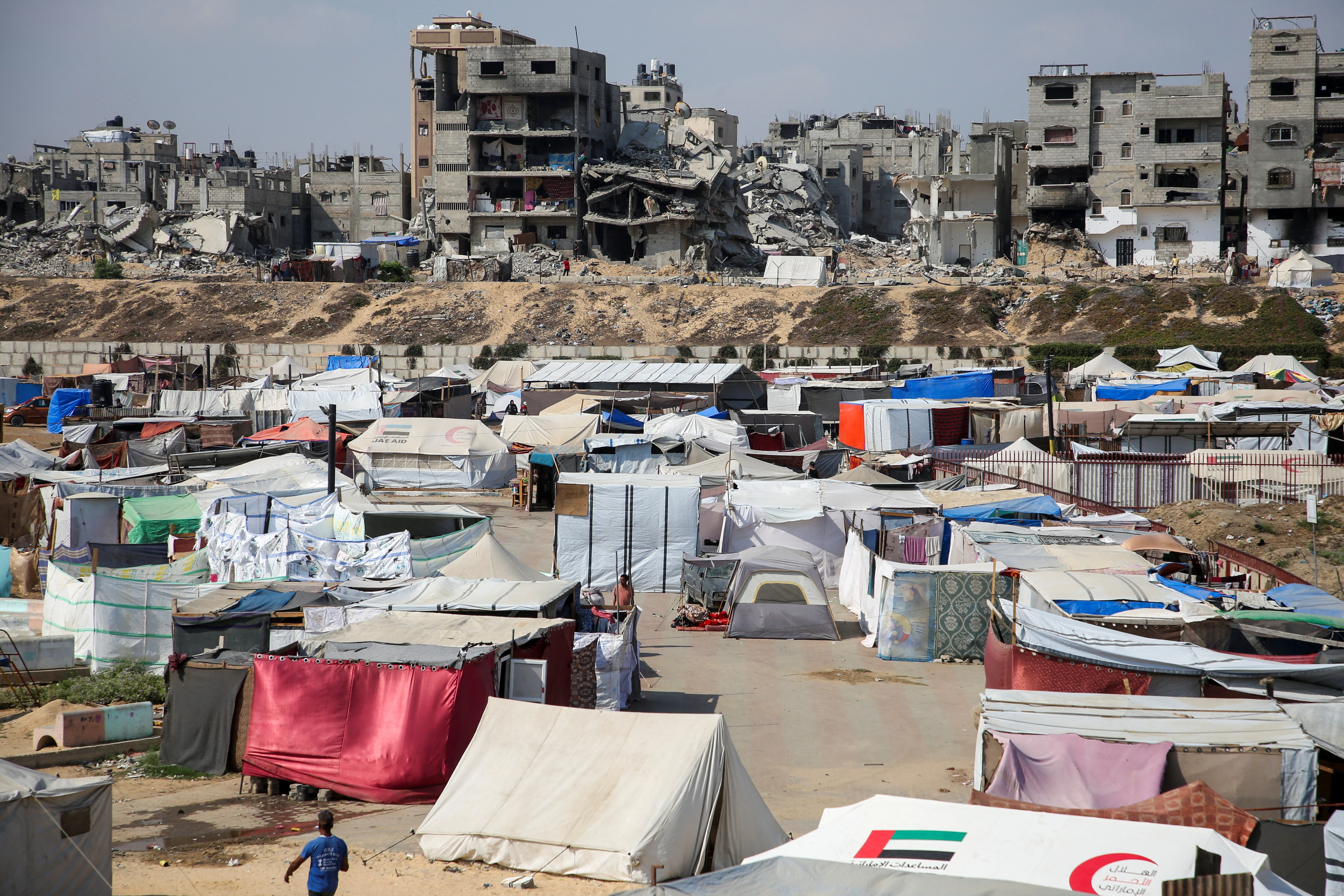 Izrael ubio desetke Palestinaca u Gazi, tenkovi napredovali u Rafahu - HRT