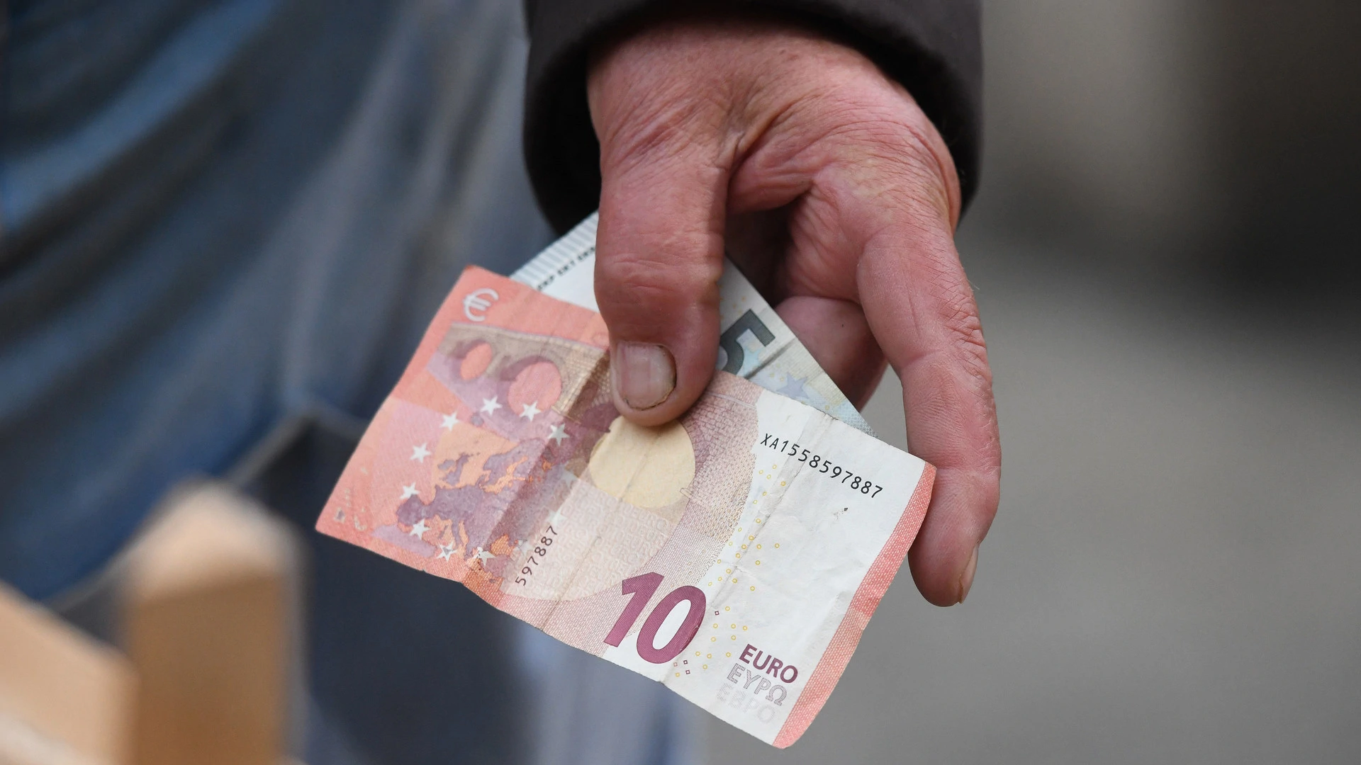 HRT: Plenković: Minimum wage in 2026 will be €1050