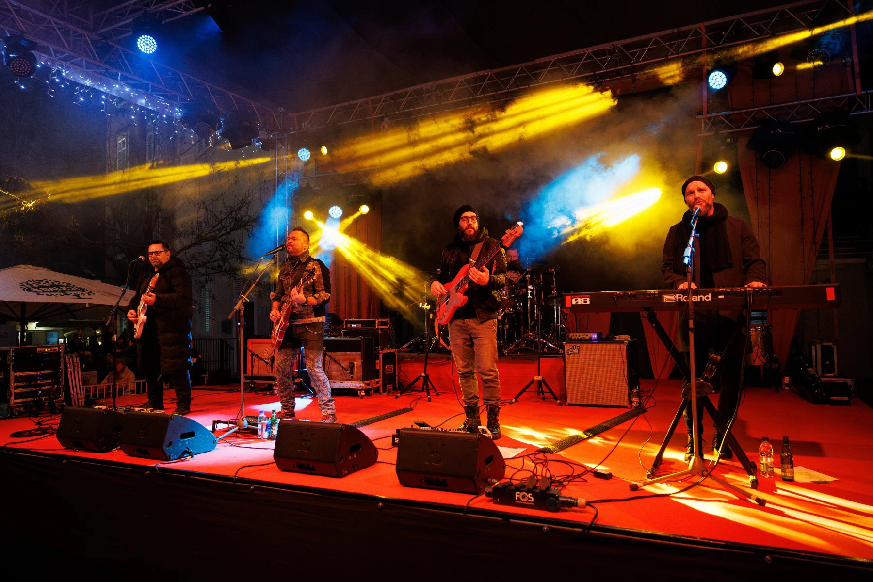 Zadrane sinoć zagrijali Vatra i Gustafi - HRT