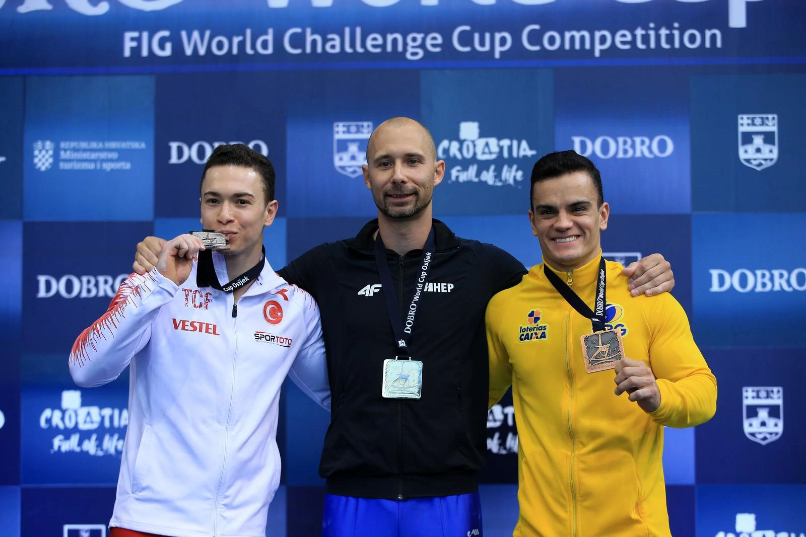 Kakav dan za hrvatsku gimnastiku! Zlato osvojio i Robert Seligman! - HRT