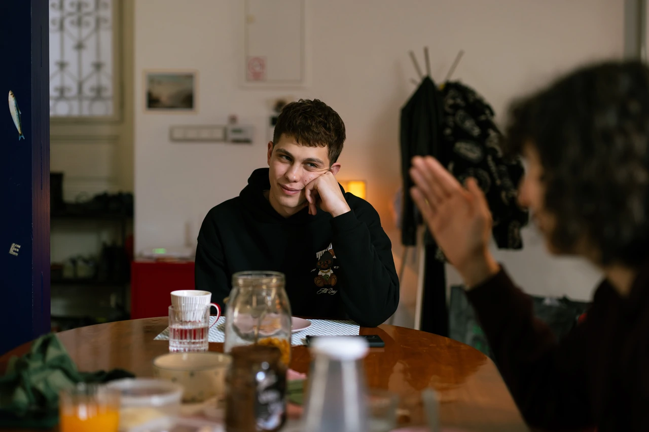 Treća sezona popularne serije za mlade "Sram" uskoro stiže na HTV1 - HRT