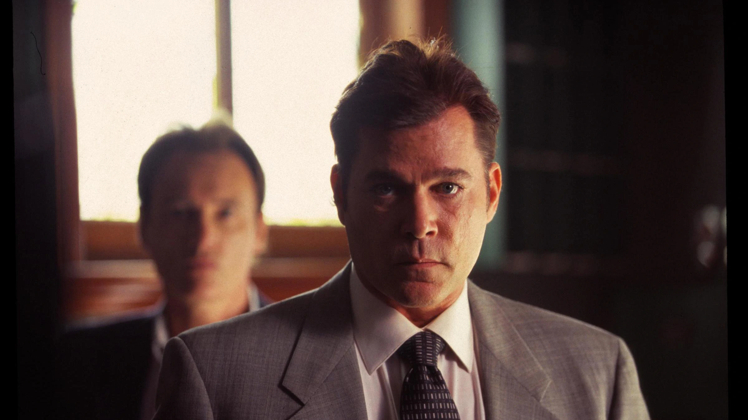 Ne vjeruj nikomu - HRT