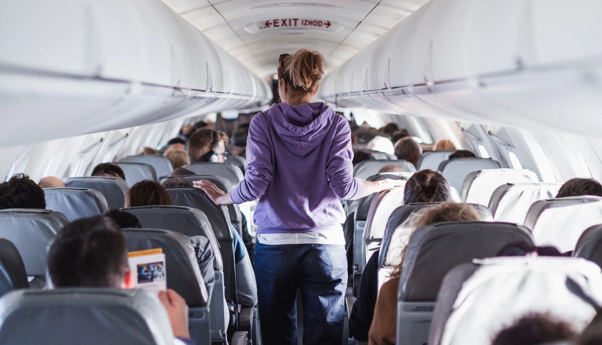 Turska će kažnjavati putnike koji ustaju prije zaustavljanja zrakoplova ...