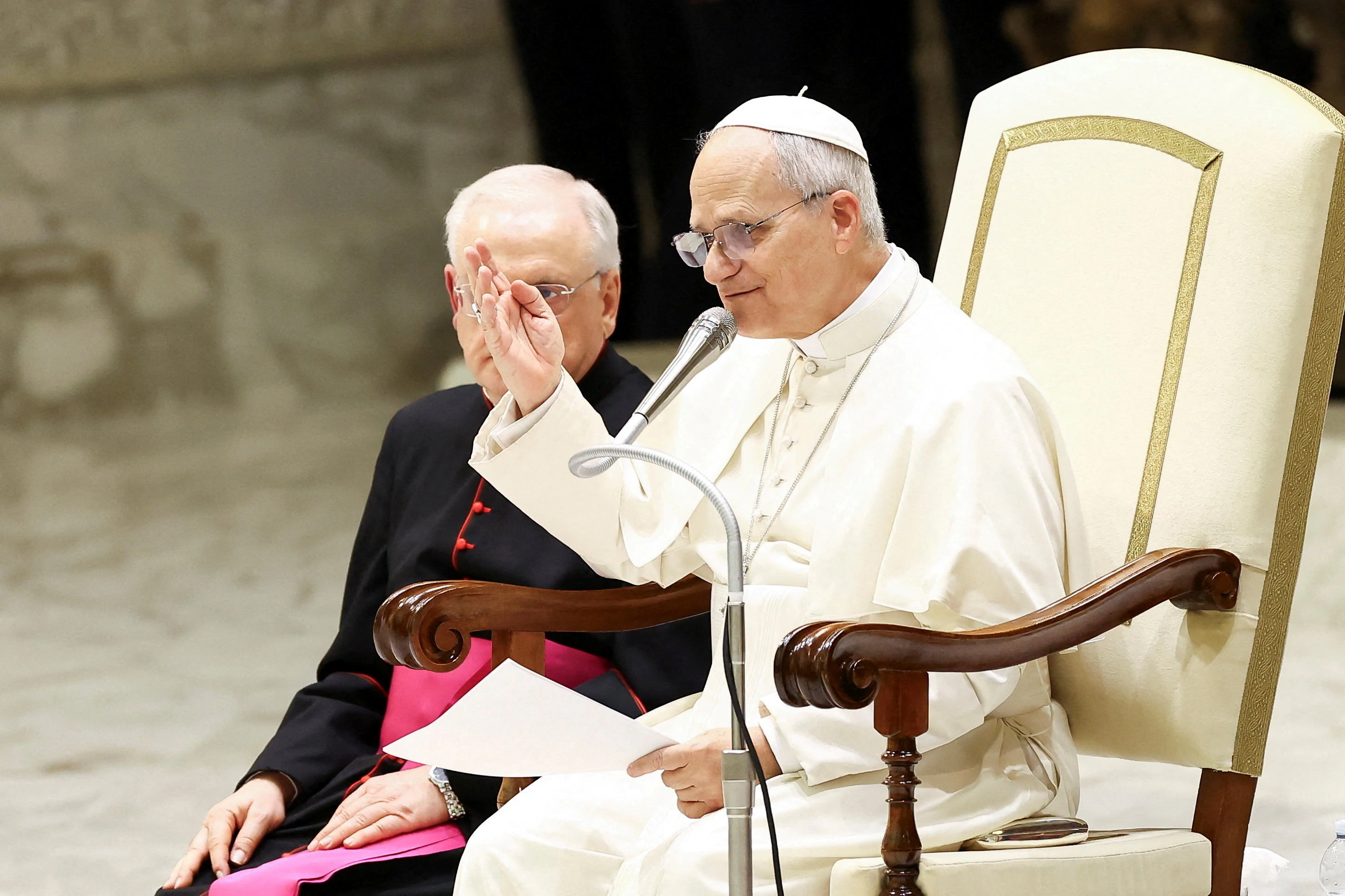 Novo Papino upozorenje na opasnosti UI-ja - HRT