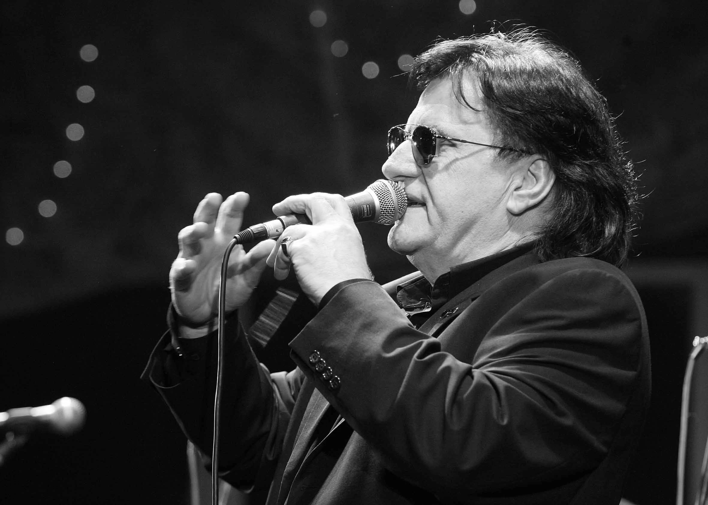 Preminuo legendarni glazbenik Boris Ćiro Gašparac - HRT