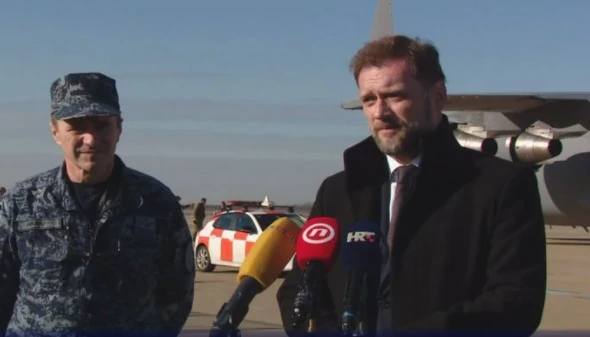 HRT: Two Black Hawk helicopters from the USA arrive for Croatian Armed ...