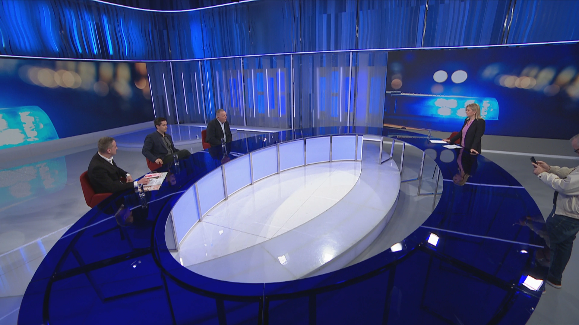 Otvoreno o obiteljskom nasilju i mjerama prevencije - HRT