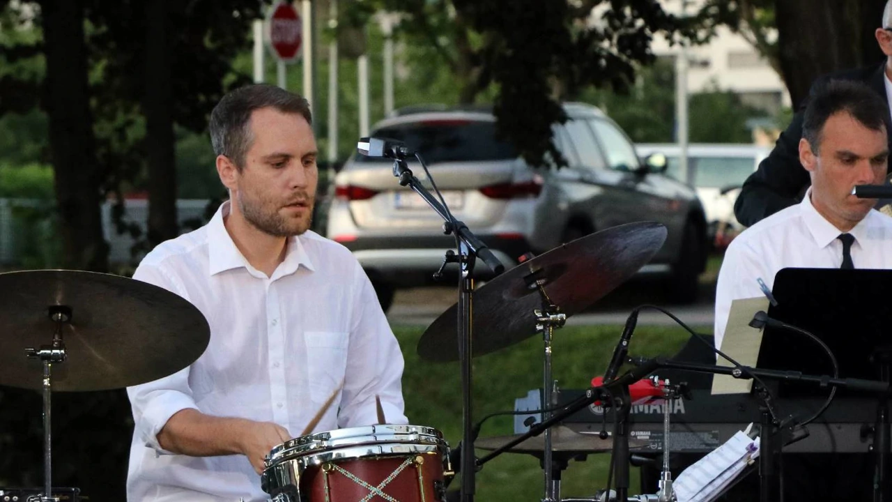 Vrijeme je za jazz: Tribute to Buddy Rich (2021.) - HRT