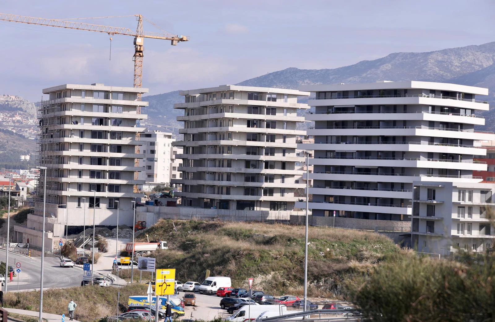Porez na nekretnine: Makarska gubi 20% prihoda, Šibenik ne diže paušale ...