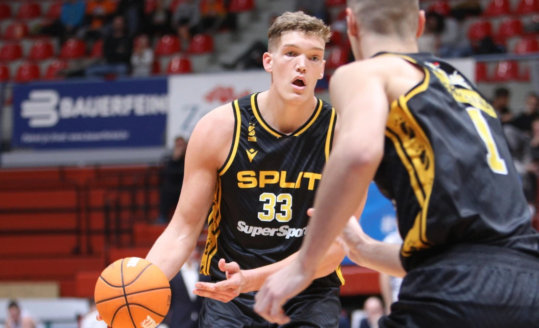 Košarkaš Splita Jacob Stephens MVP 4. kola - HRT