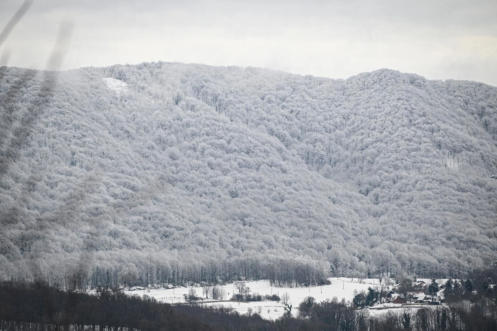 HRT: Snow covering much of continental Croatia