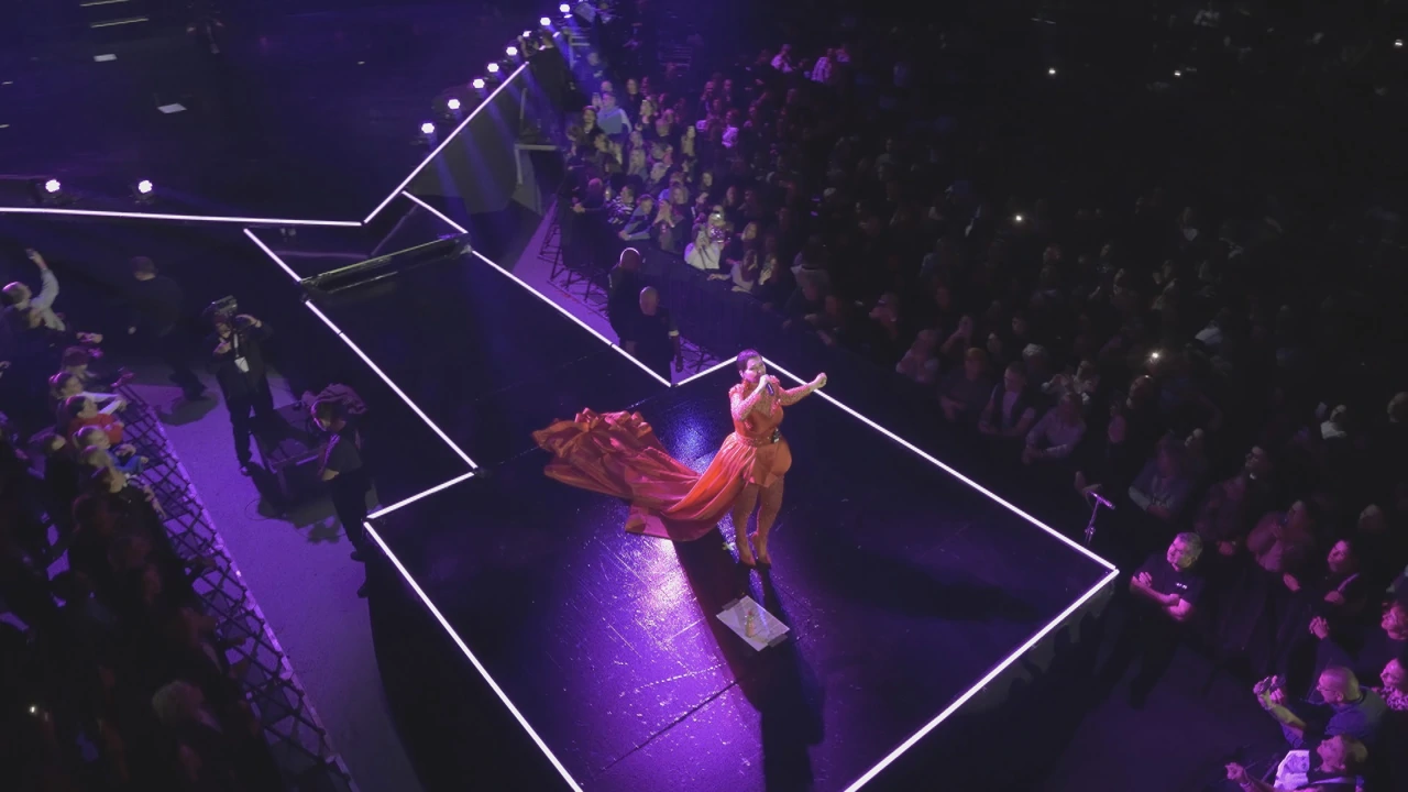 Nina Badrić u Areni Zagreb, 30.11.2024., snimka koncerta - HRT