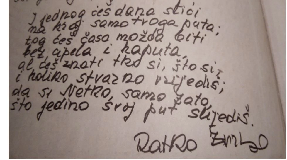 Pjesnik i boksač Ratko Zvrko - HRT