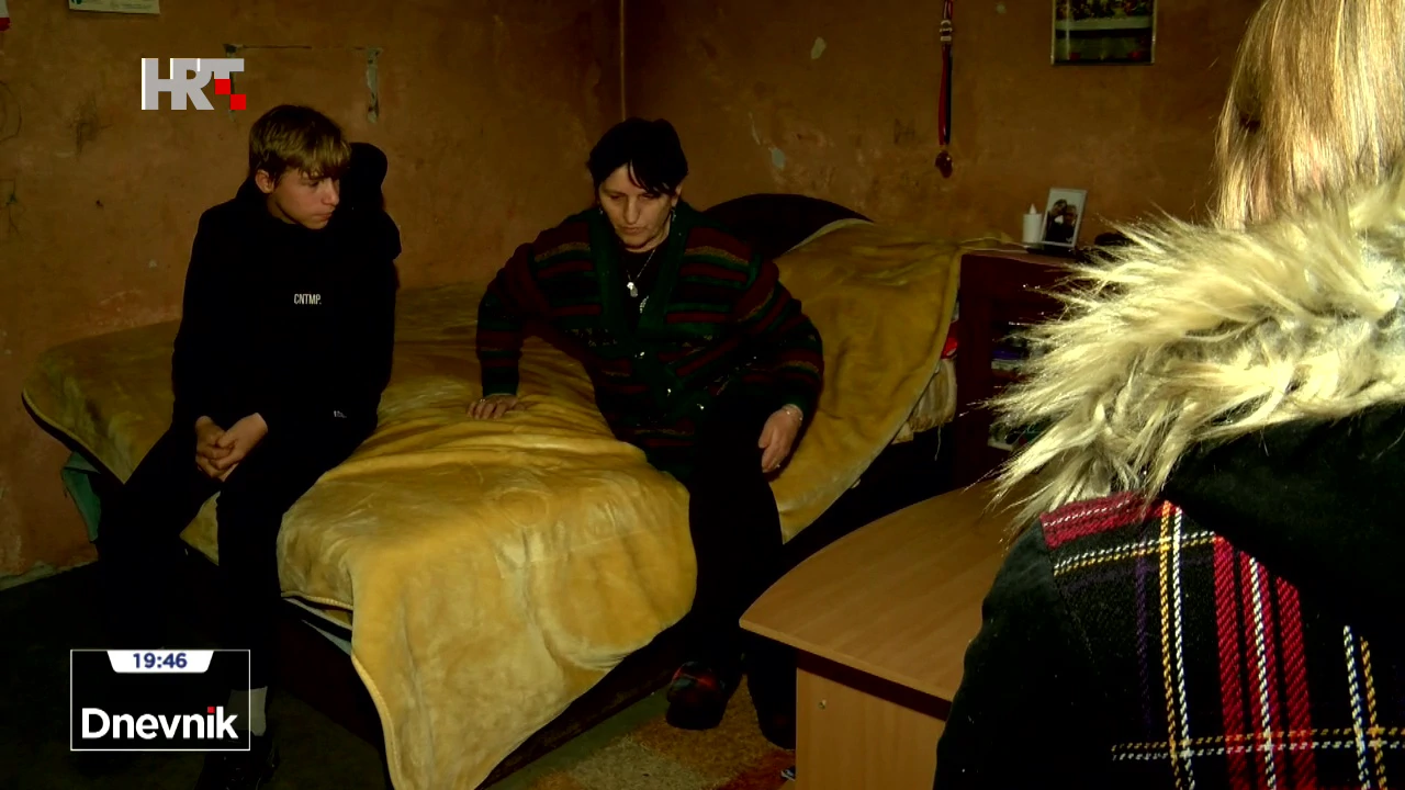 Domagoj i njegova obitelj sanjaju samo topli dom - HRT