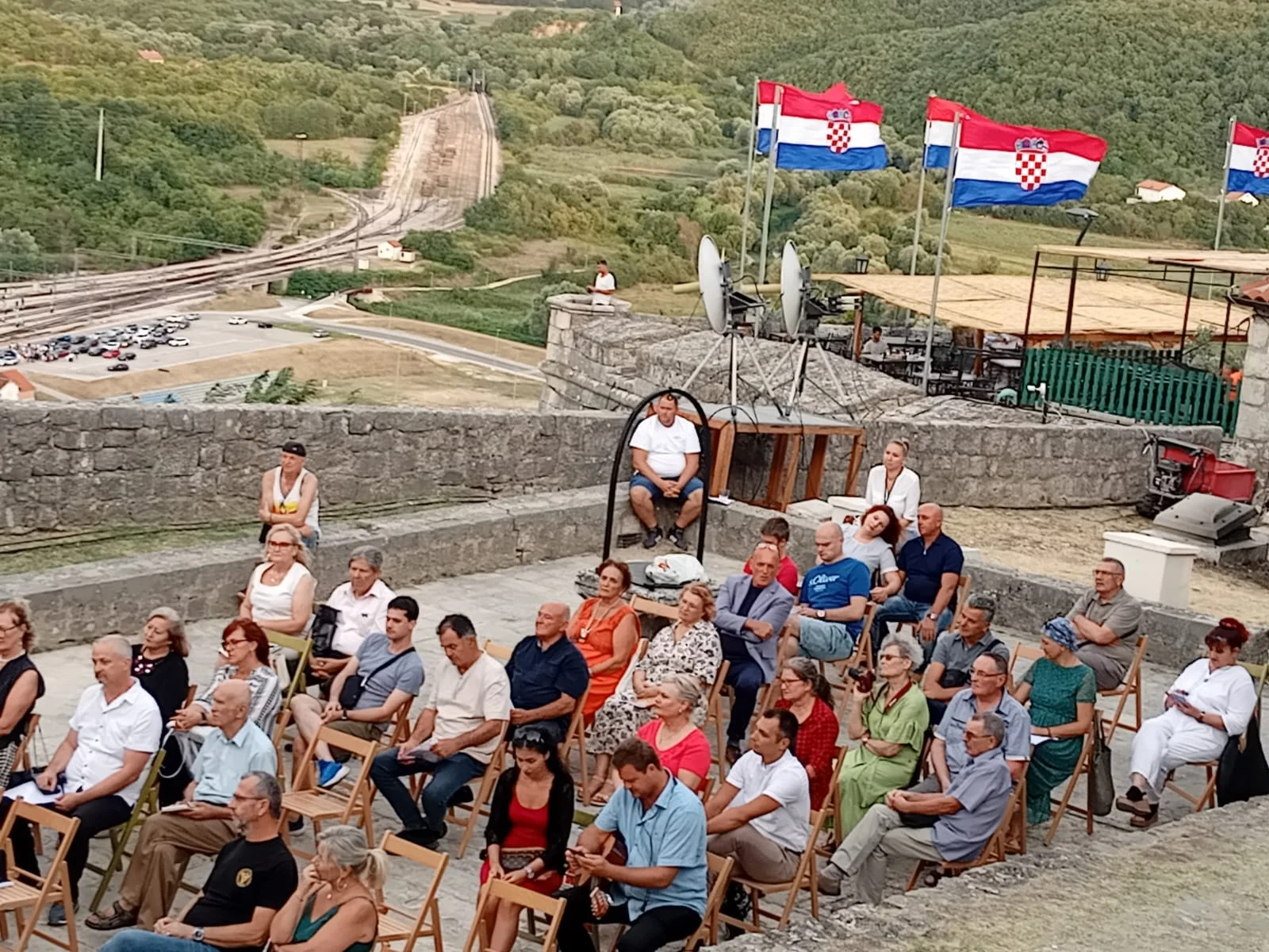 HRT: Pjesnička manifestacija "Stijeg slobode – Knin – kninska tvrđava"