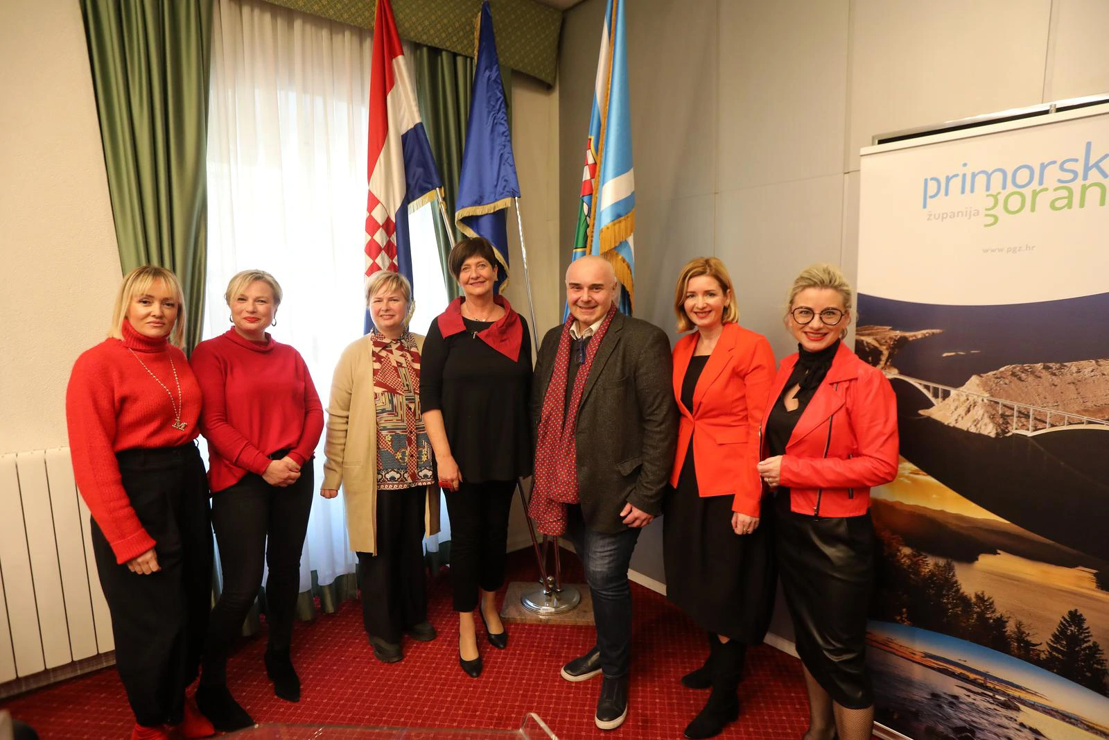 Najavljeno obilježavanje Dana crvenih haljina u Rijeci - HRT