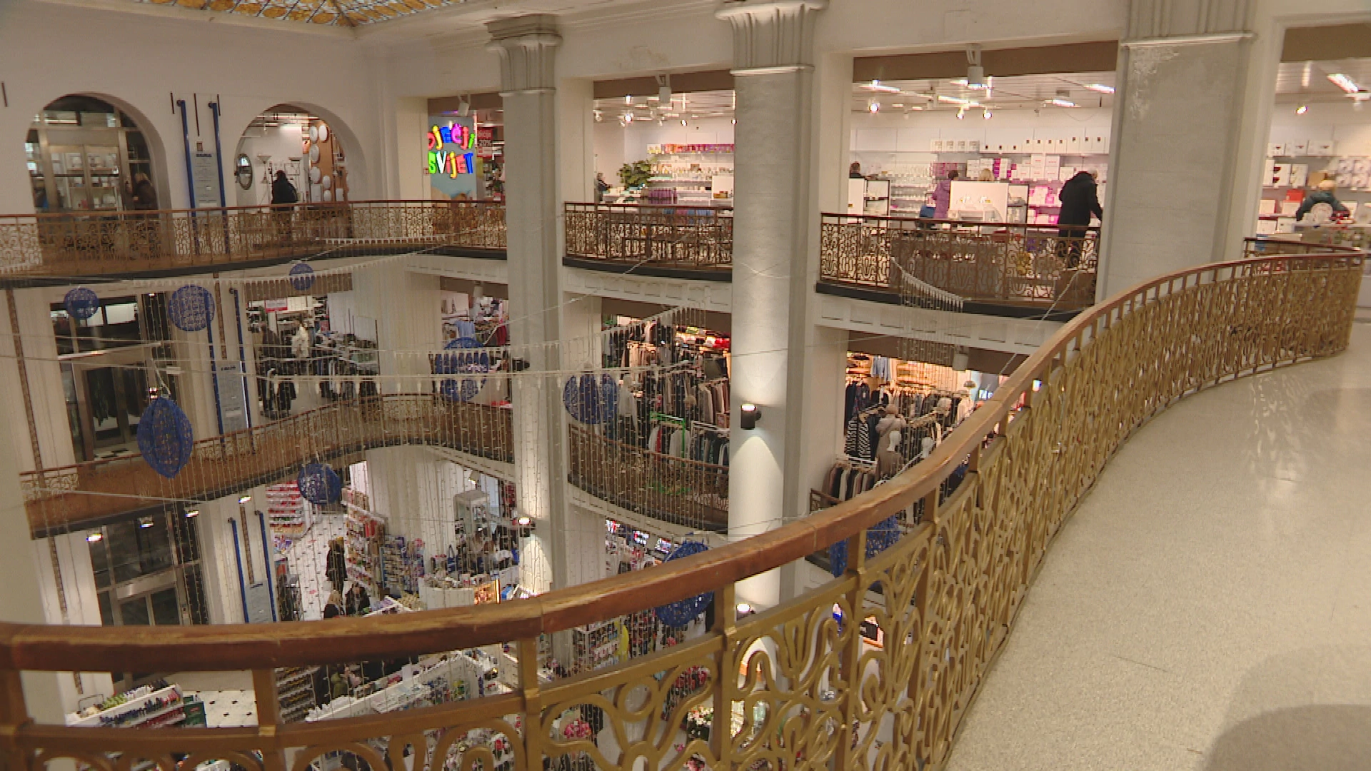 HRT: Shoppers say farewell to Zagreb’s iconic NAMA department store