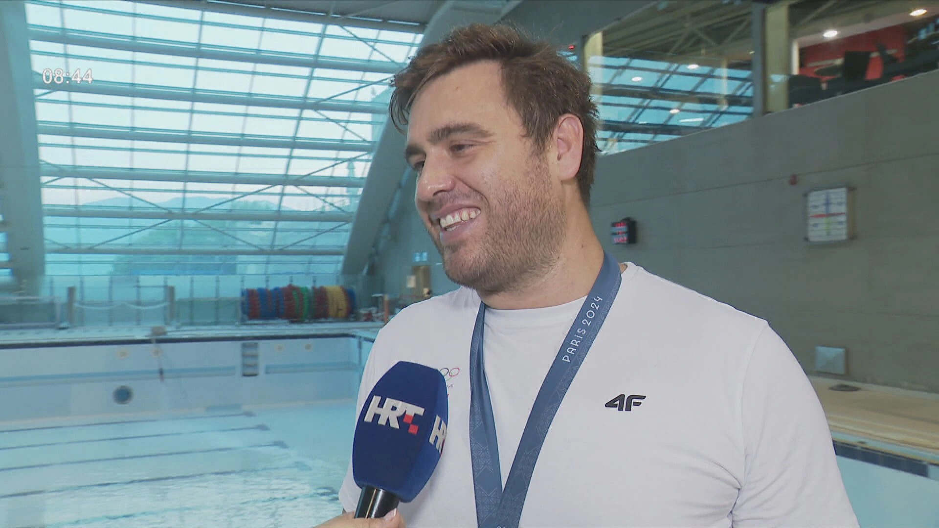 Josip Vrlić o velikoj popularnosti, punjenim paprikama i padelu - HRT