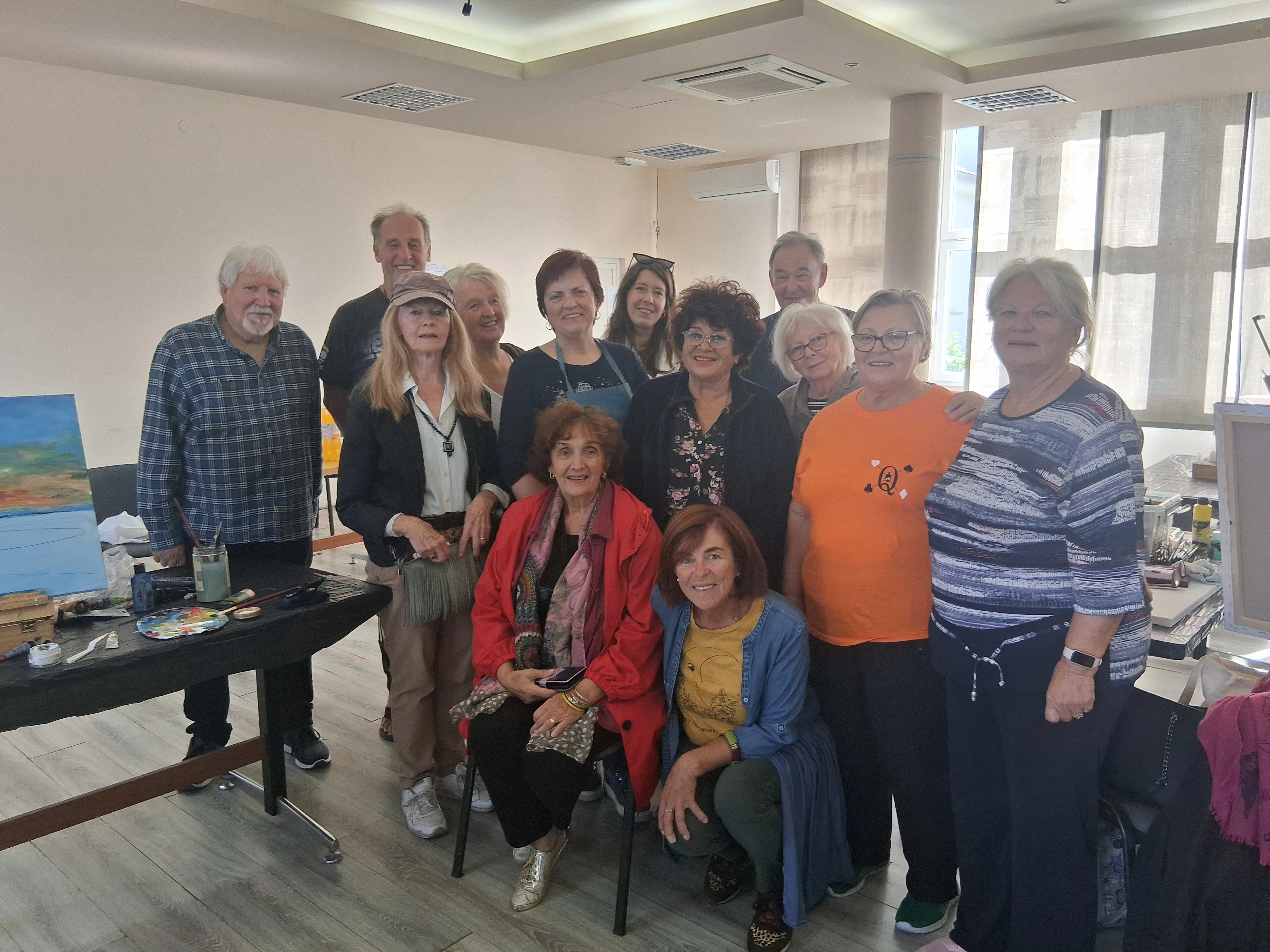 Likovna kolonija hrvatskih Slovenaca u Zadru na temu more boja - HRT