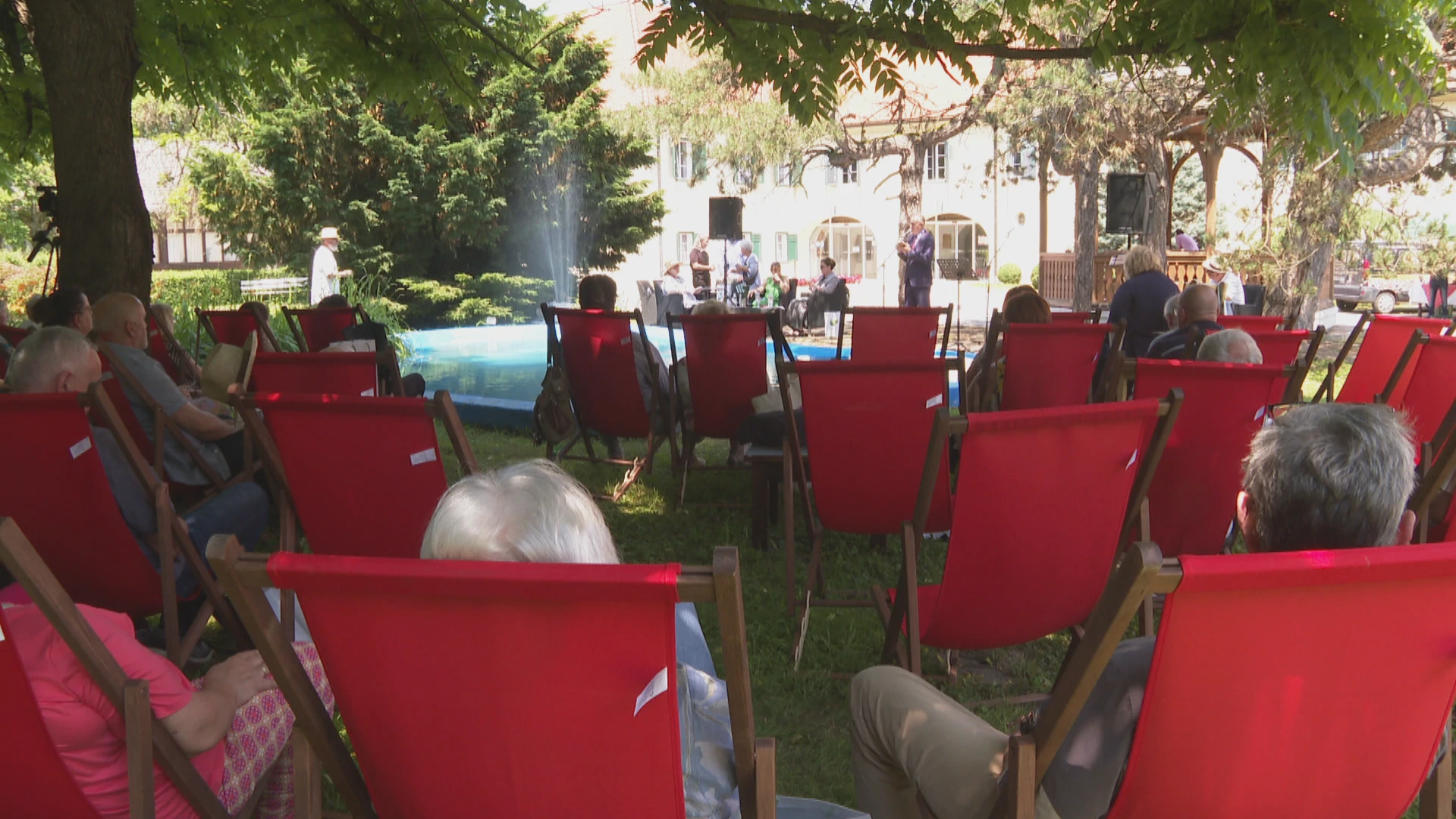 Na Festivalu poezije Vesne Parun dodijeljene tri nagrade - HRT