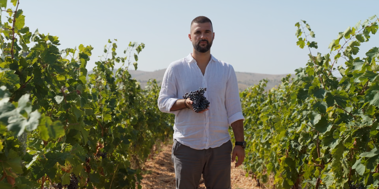 Dulum zemlje: Obitelj Sladić - HRT