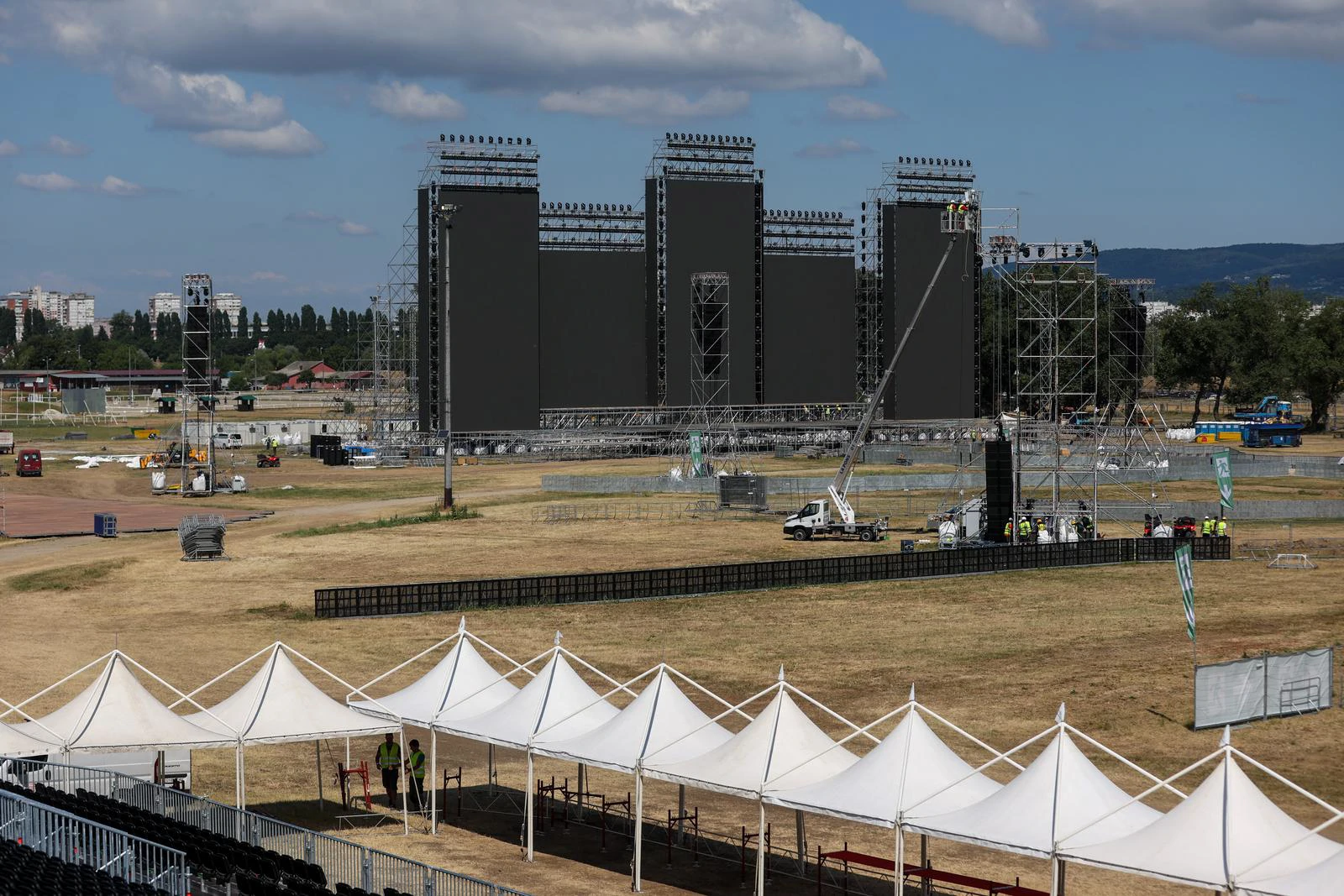 HRT: Organizers reveal venue details for Thompson concert